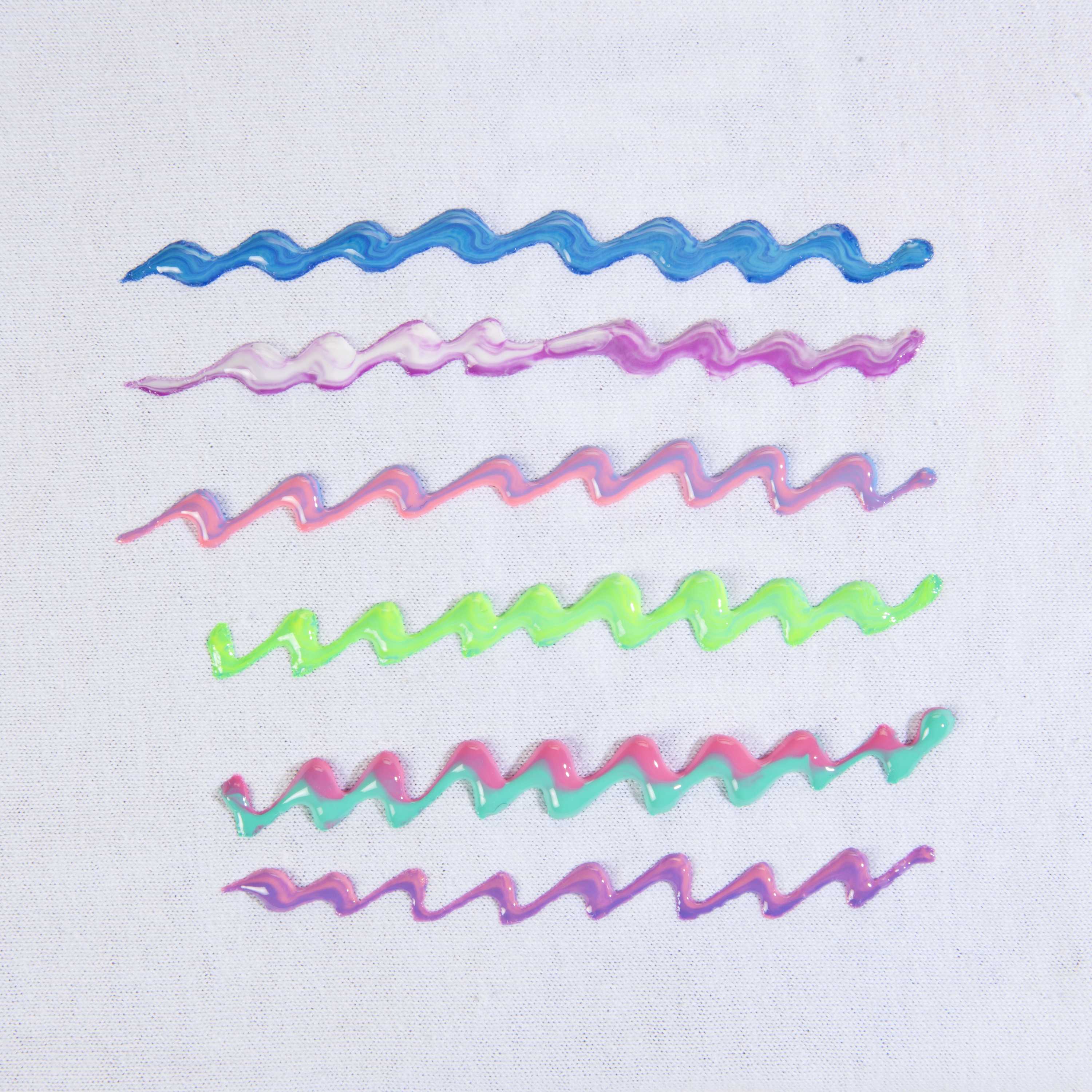 How do I vary the type of line I can paint with Puff paint? – Tulip ...